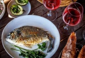 How to Compose the Best Fish and Wine Pairings – WineLoverMagazine
